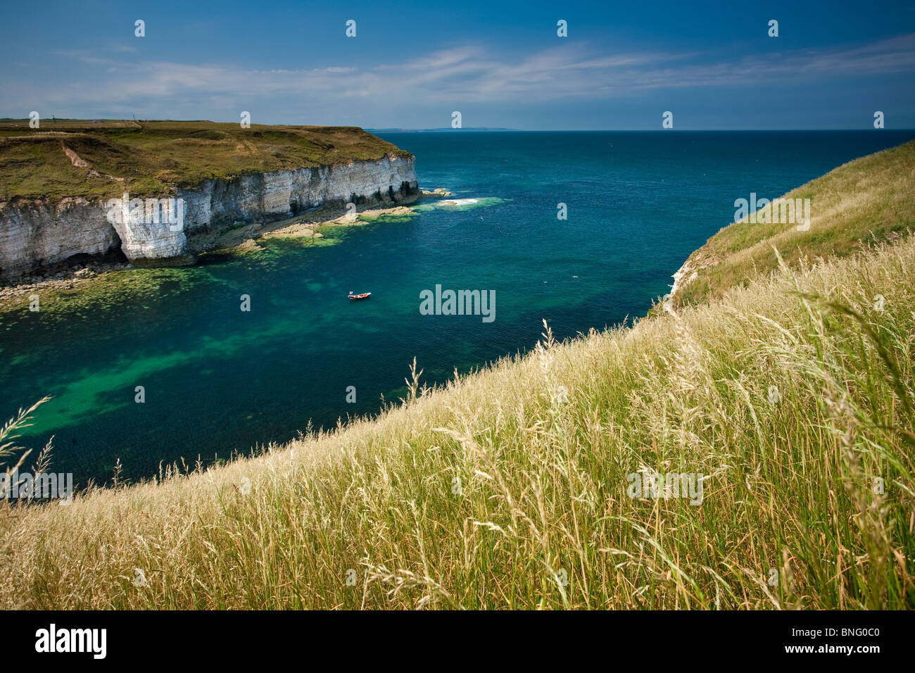 Flamborough beach hi-res stock photography and images - Alamy