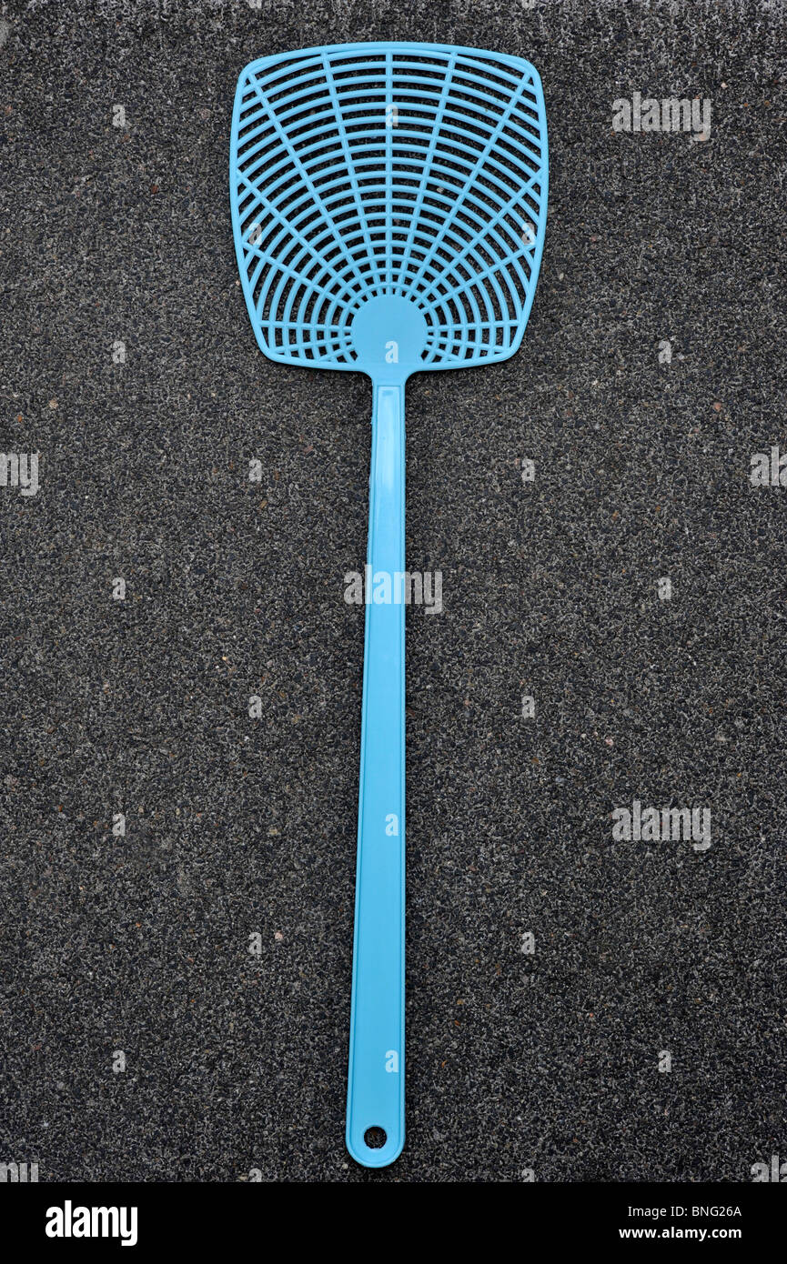 Flyswatter hi-res stock photography and images - Alamy
