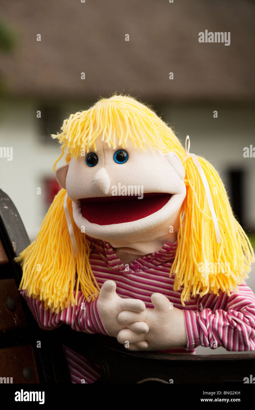 Open Mouth Puppets at Pat Gray blog