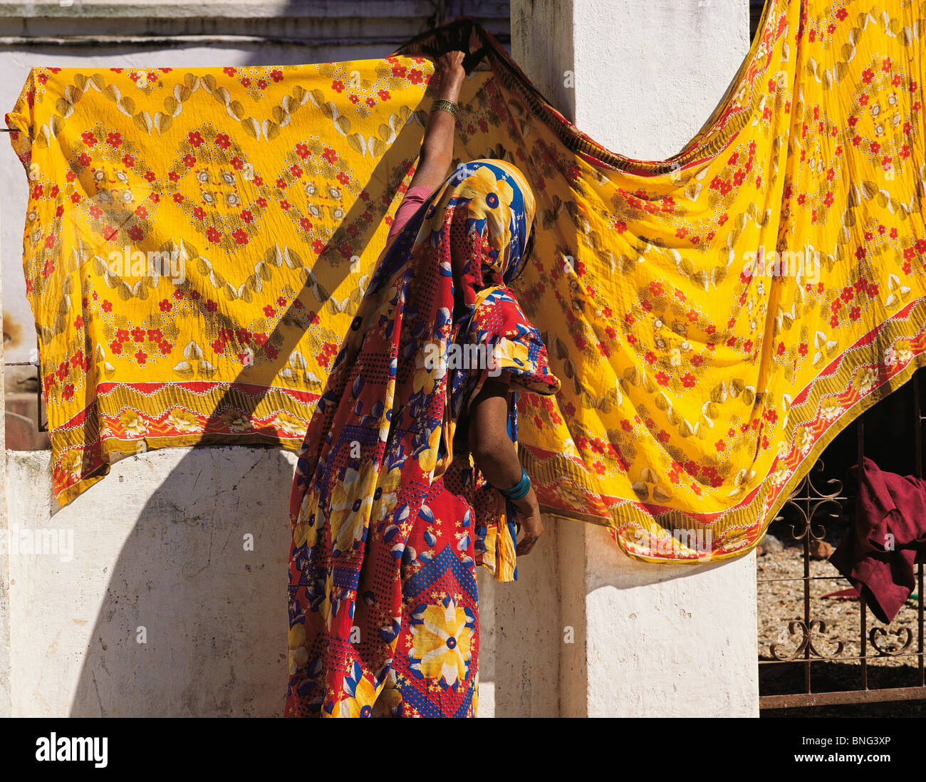 Nepal kathmandu woman washing clothes hi-res stock photography and ...