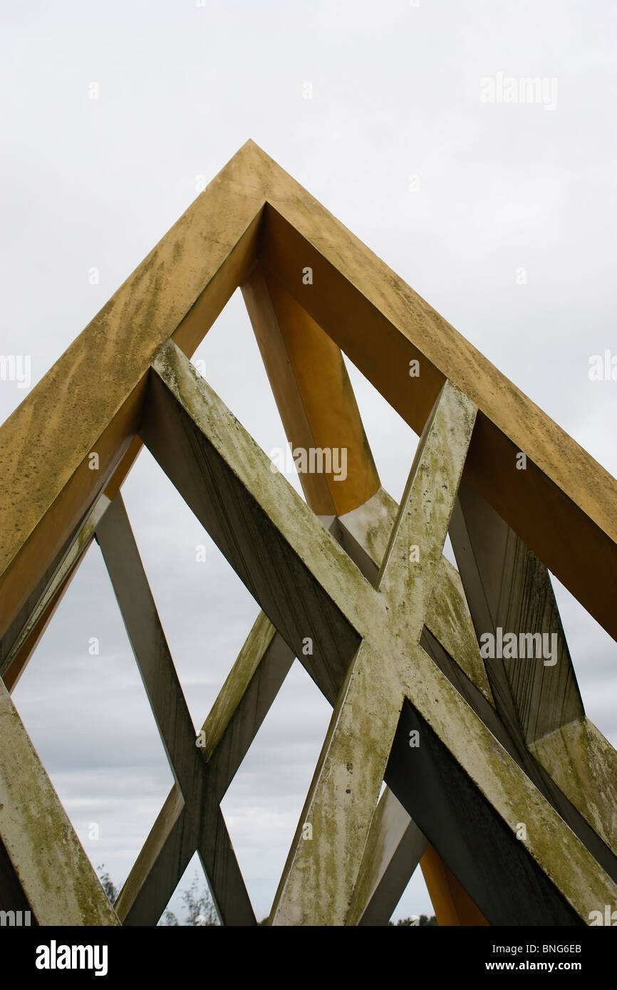 Conical pillar hi-res stock photography and images - Alamy