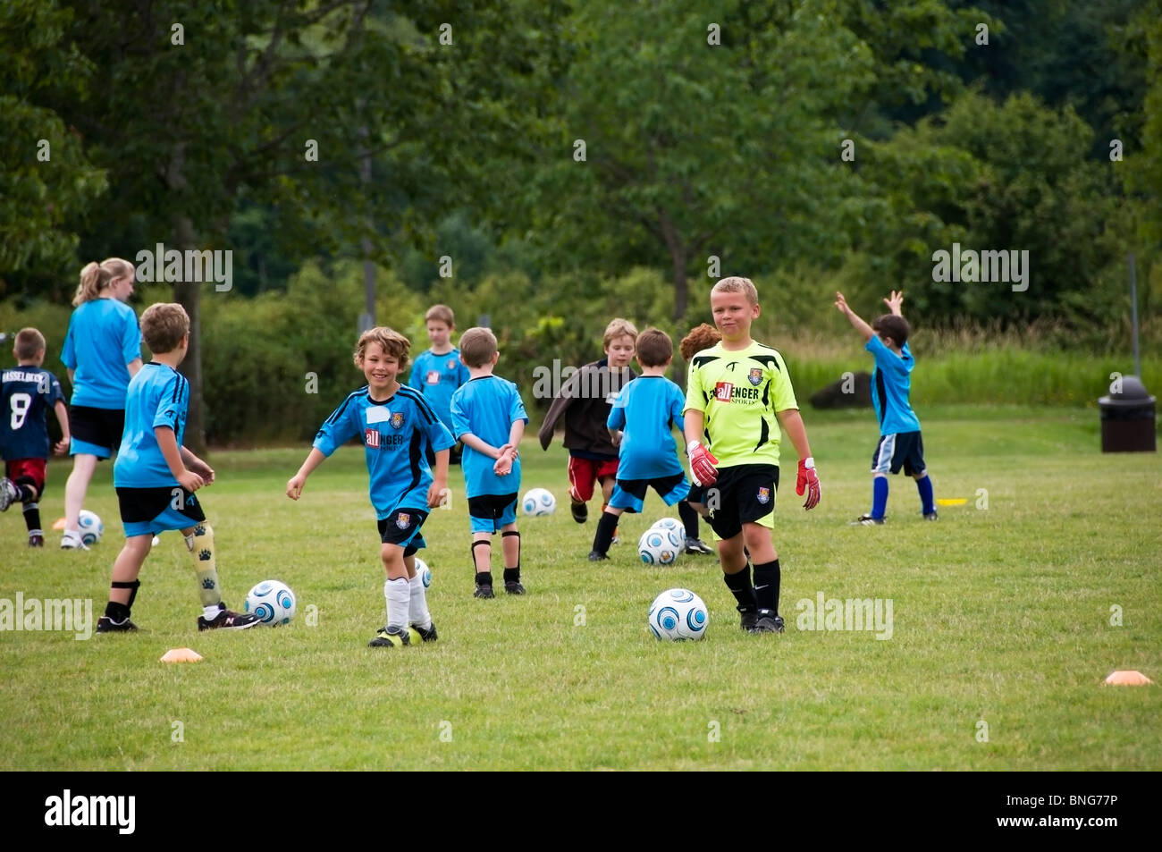 Soccer stages hi-res stock photography and images - Alamy
