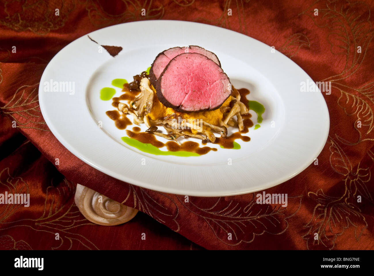 High end restaurants service hi-res stock photography and images - Alamy