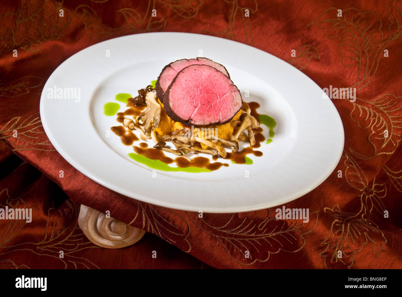 High end restaurants service hi-res stock photography and images - Alamy