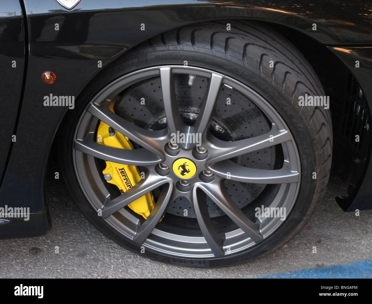 Ferrari alloy wheel hi-res stock photography and images - Alamy