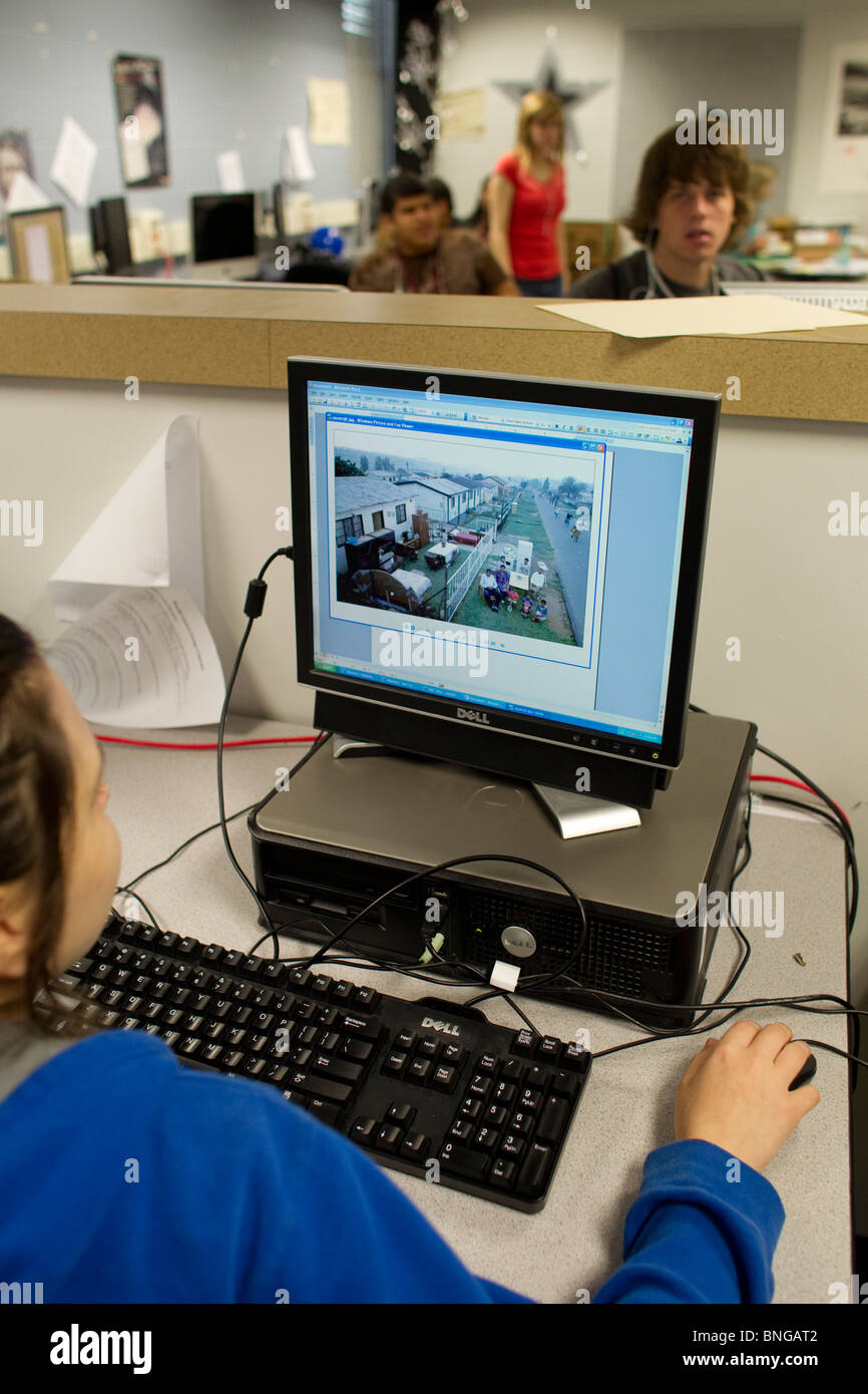 Computer research engineering hi-res stock photography and images - Alamy