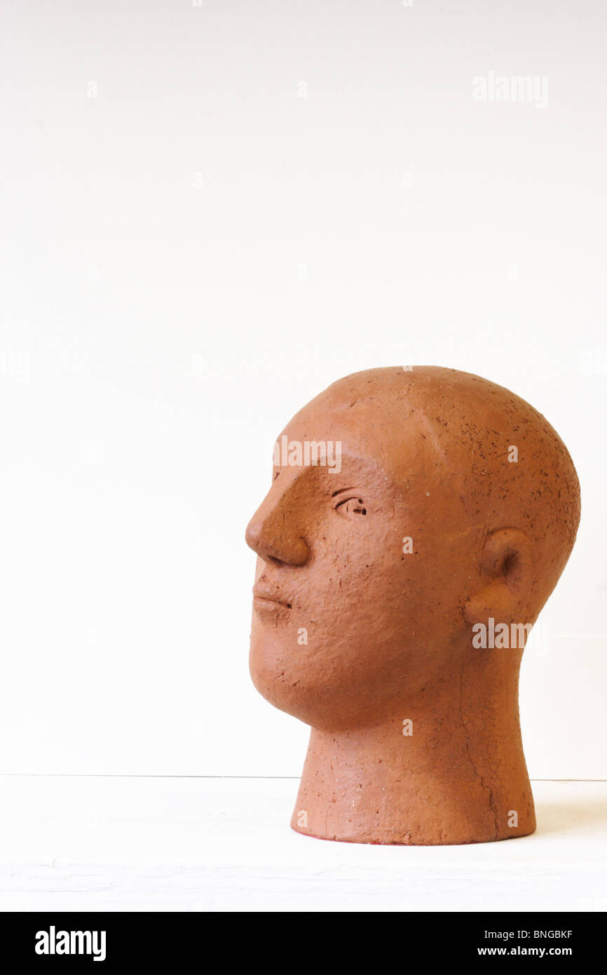 Head statue hi-res stock photography and images - Alamy