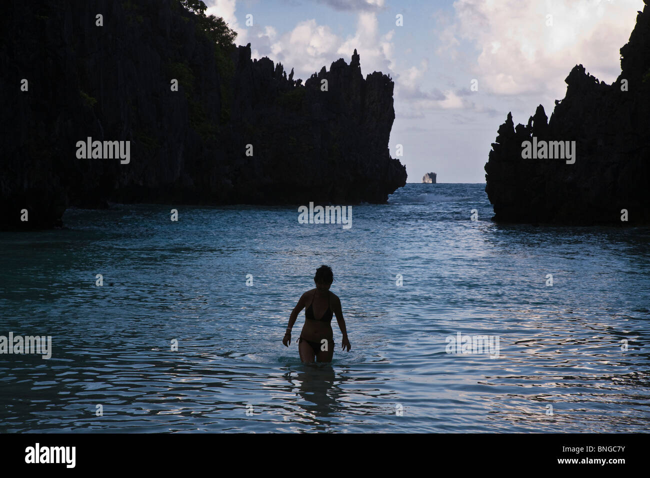Swimming in the philippines hi-res stock photography and images - Alamy