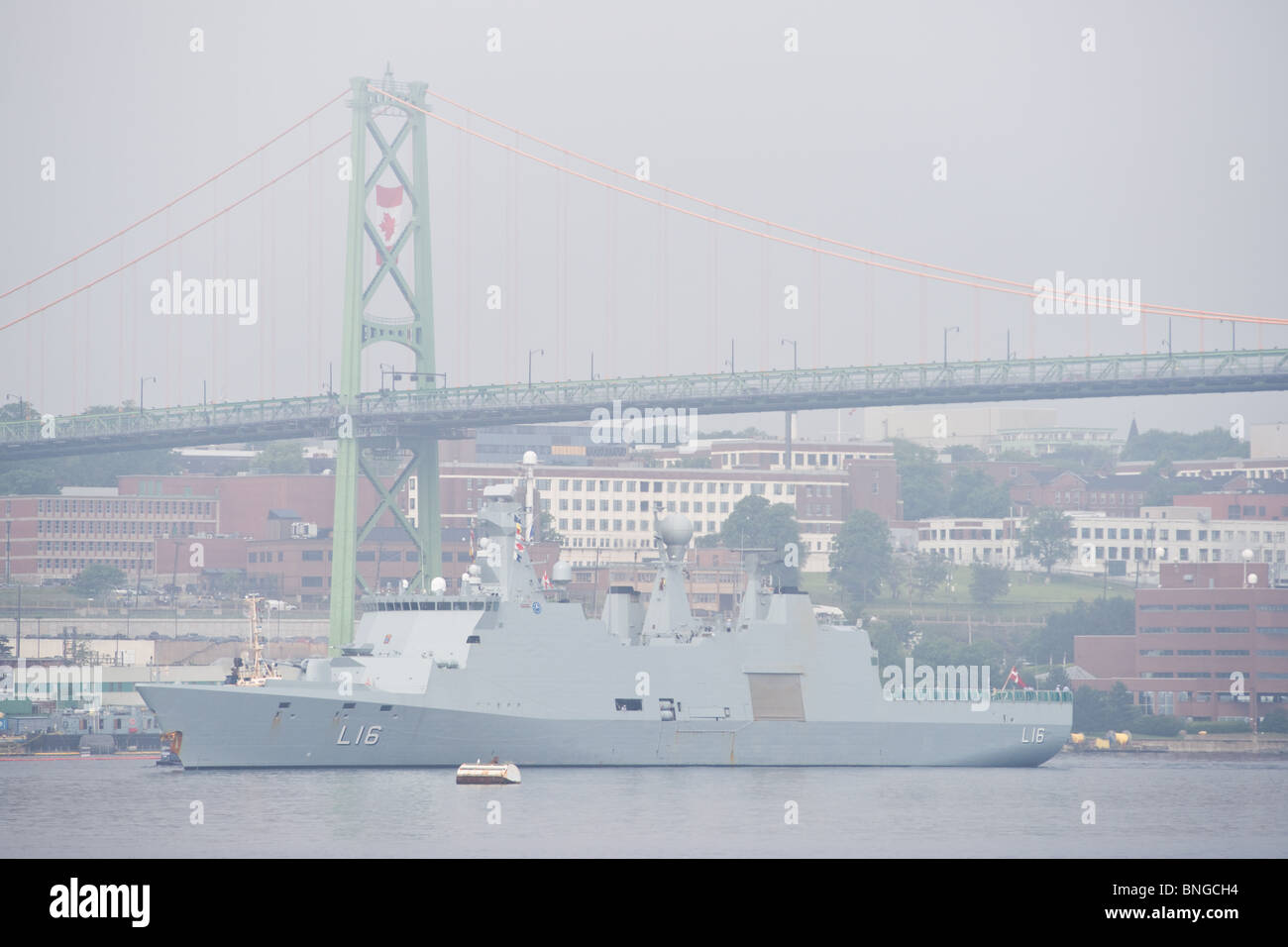 Flexible support ship hi-res stock photography and images - Alamy