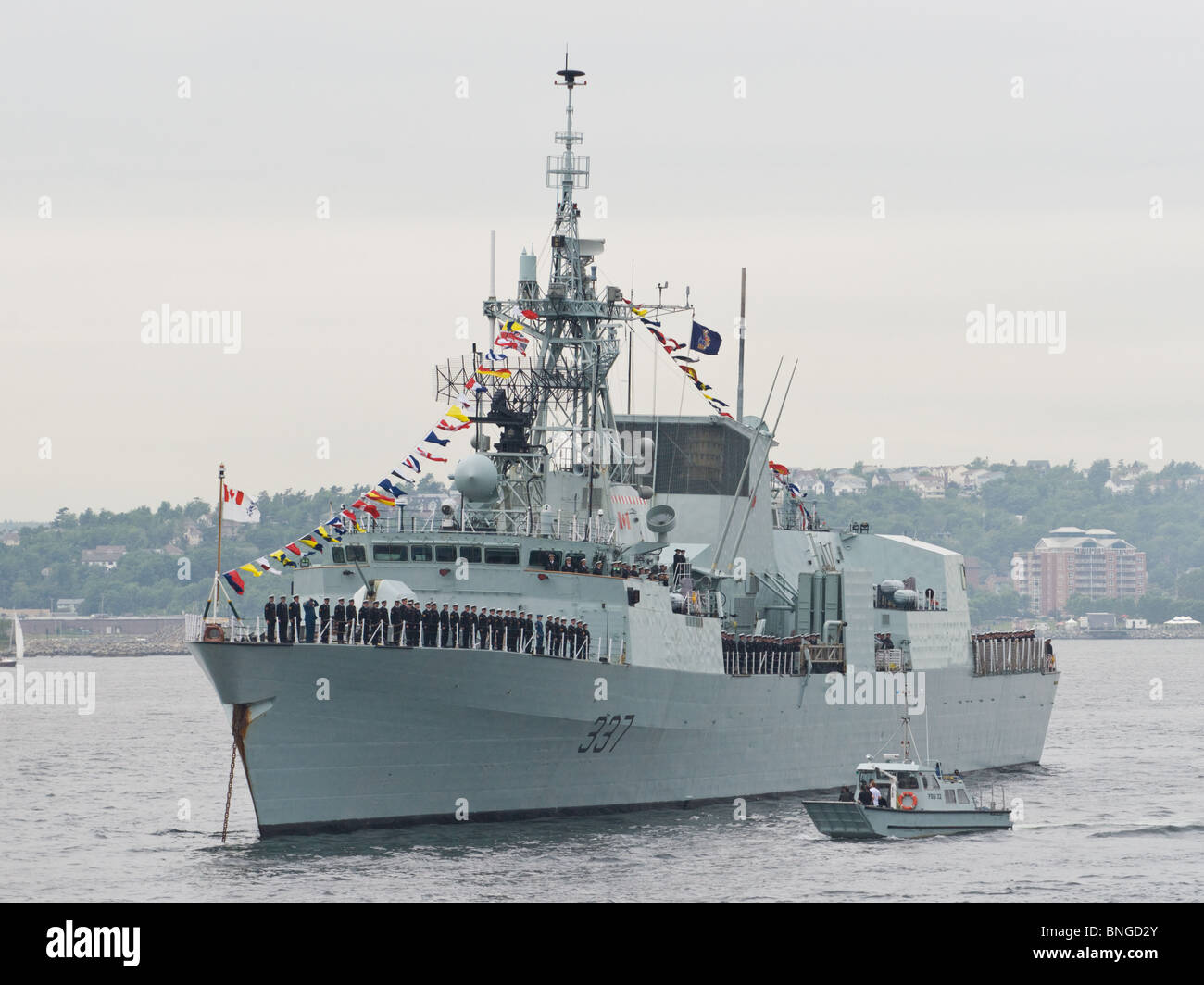 Canadian Navy frigate HMCS FREDERICTON sits at anchor during the 2010 ...