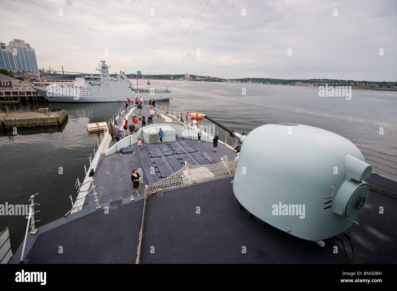 Vertical launch system hi-res stock photography and images - Alamy