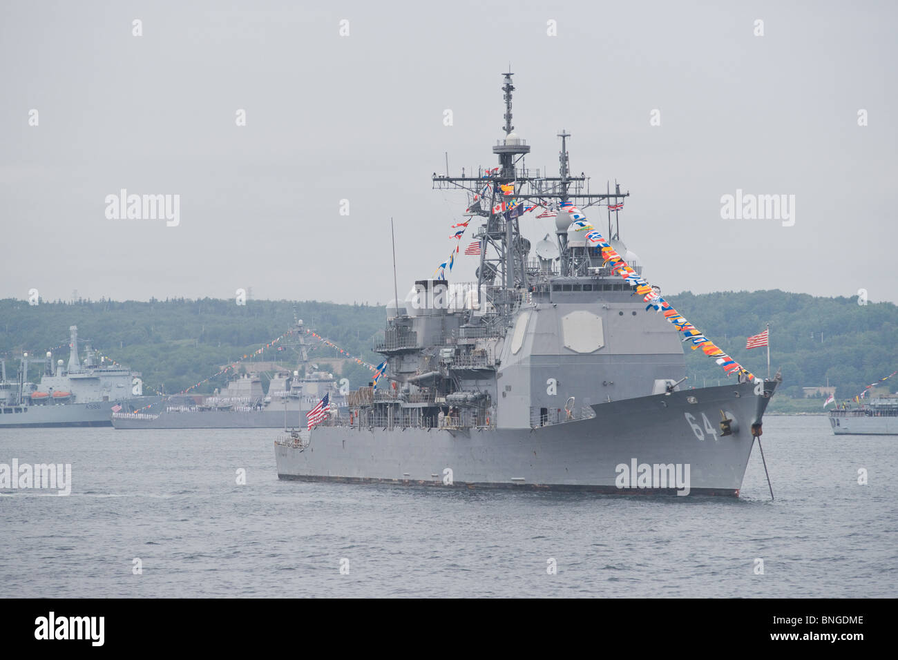 Uss gettysburg hi-res stock photography and images - Alamy