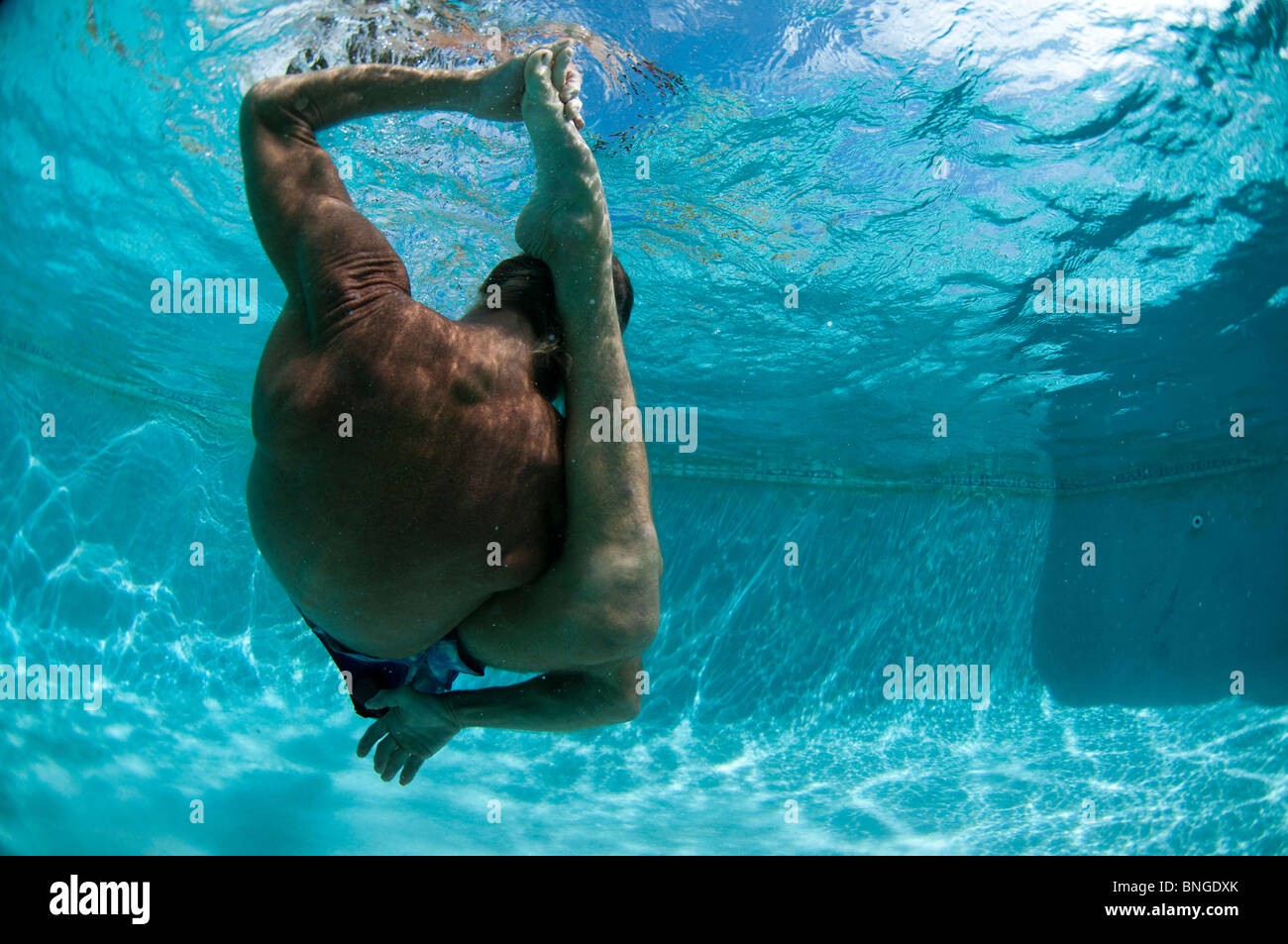 Contortion hi-res stock photography and images - Alamy