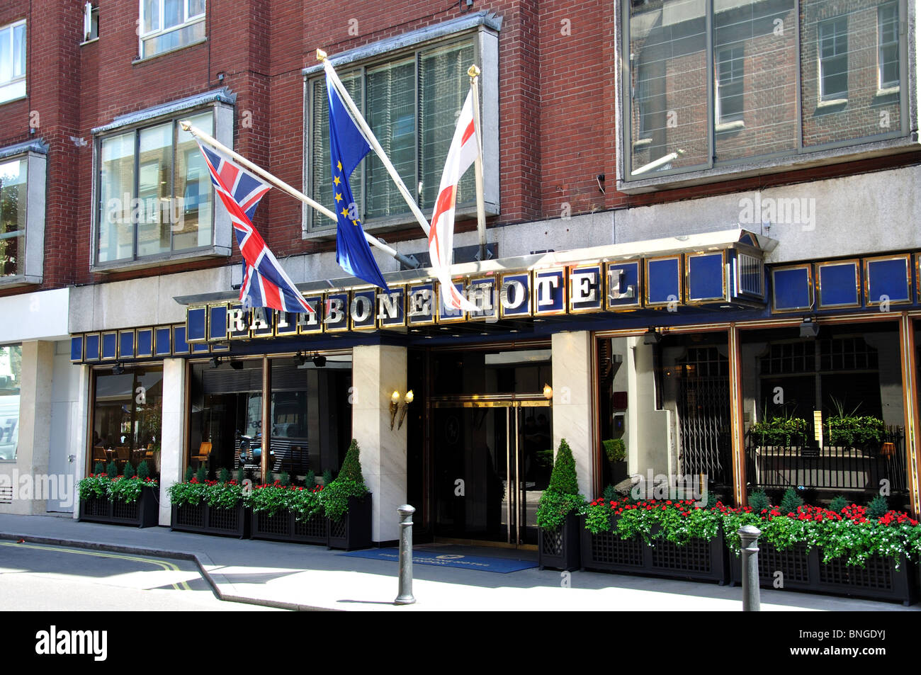 London rathbone hotel hi-res stock photography and images - Alamy