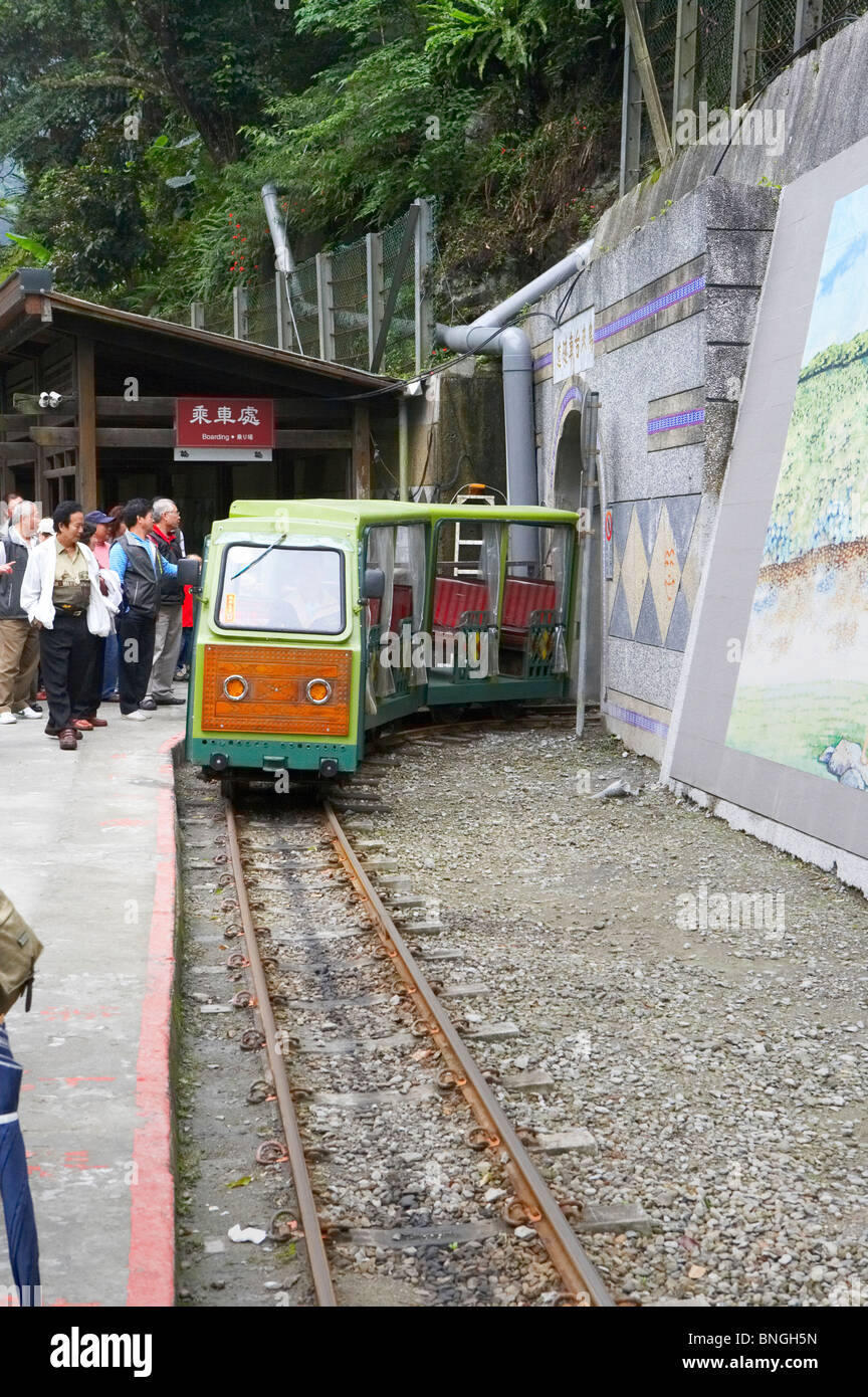 Motorized rail pushcarts hi-res stock photography and images - Alamy