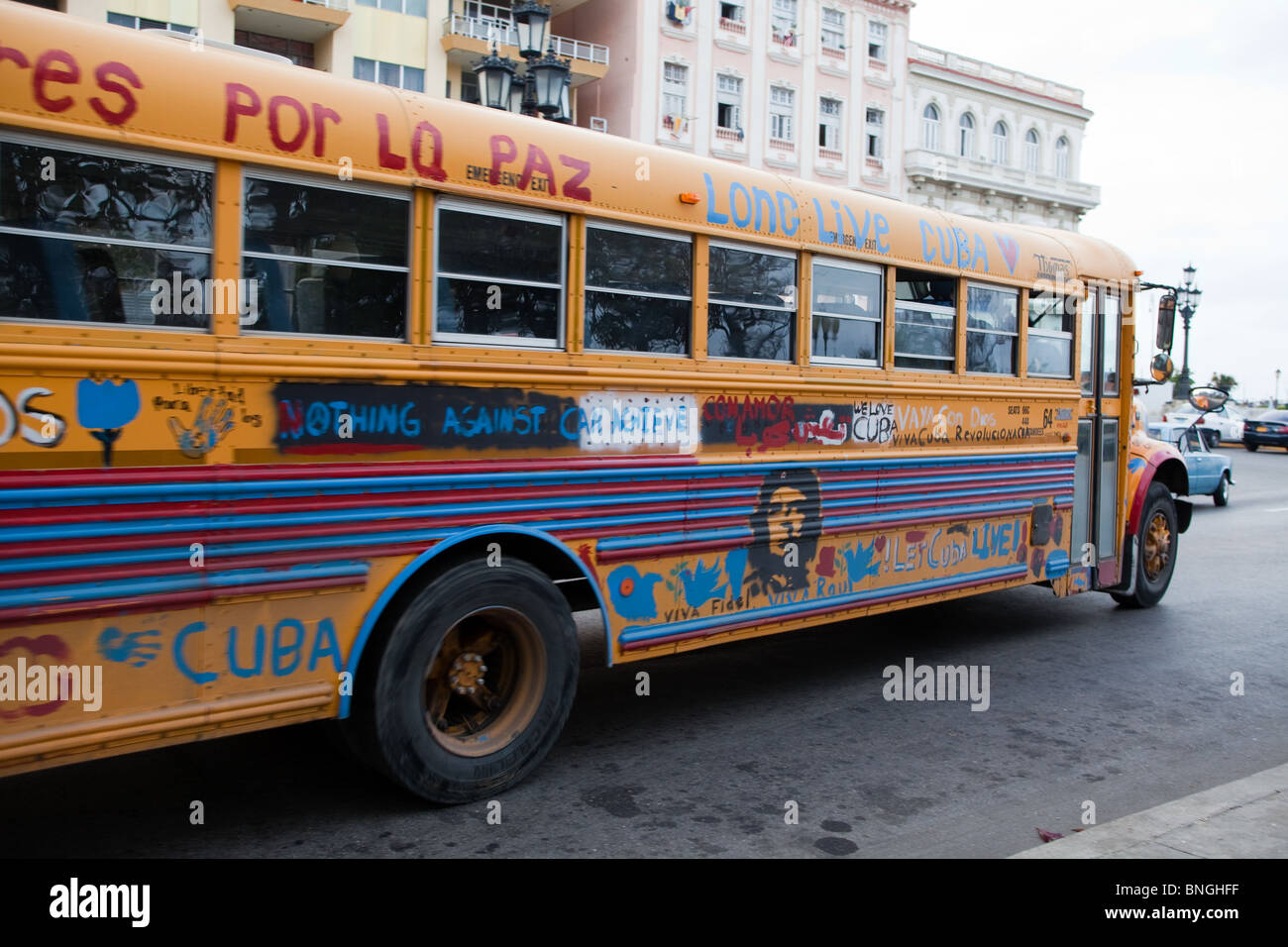 Havana school bus hi-res stock photography and images - Alamy