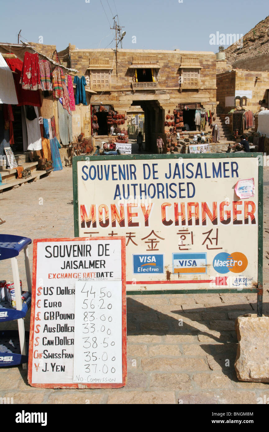 Sign money changer hi-res stock photography and images - Alamy