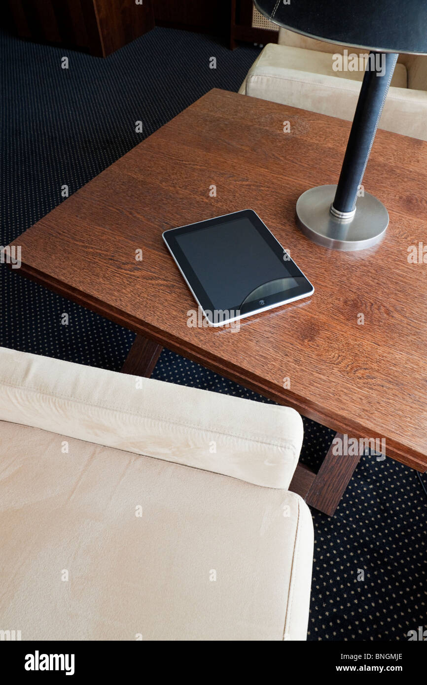 Ipad hotel room hi-res stock photography and images - Alamy