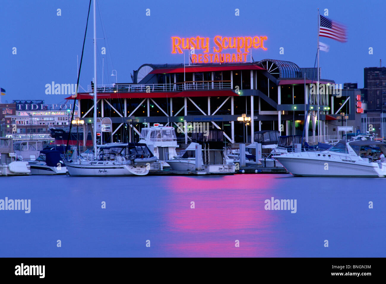 USA, Maryland, Baltimore, Rusty Scupper Restaurant at harbour Stock ...