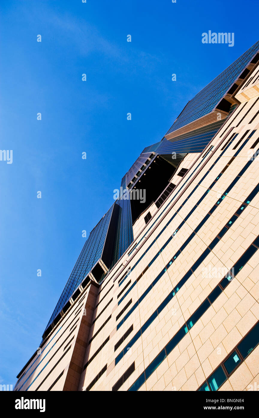 Kaohsiung 85 building hi-res stock photography and images - Alamy