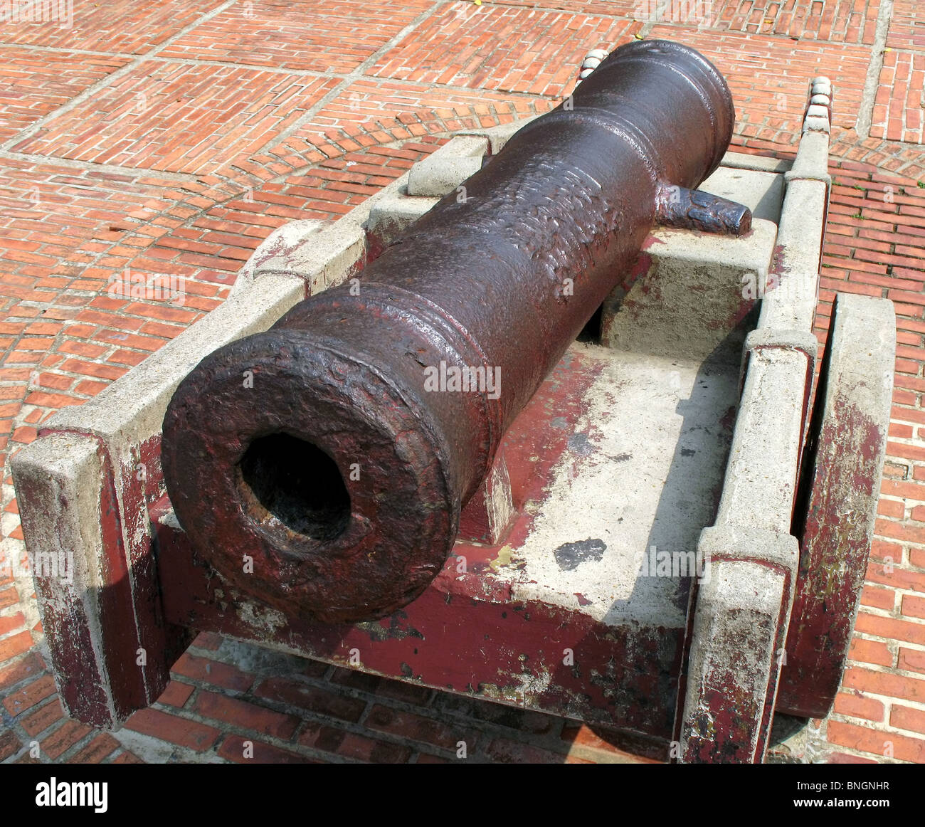 A Chinese bronze cannon at the Anping Fort in Tainan, Taiwan Stock ...