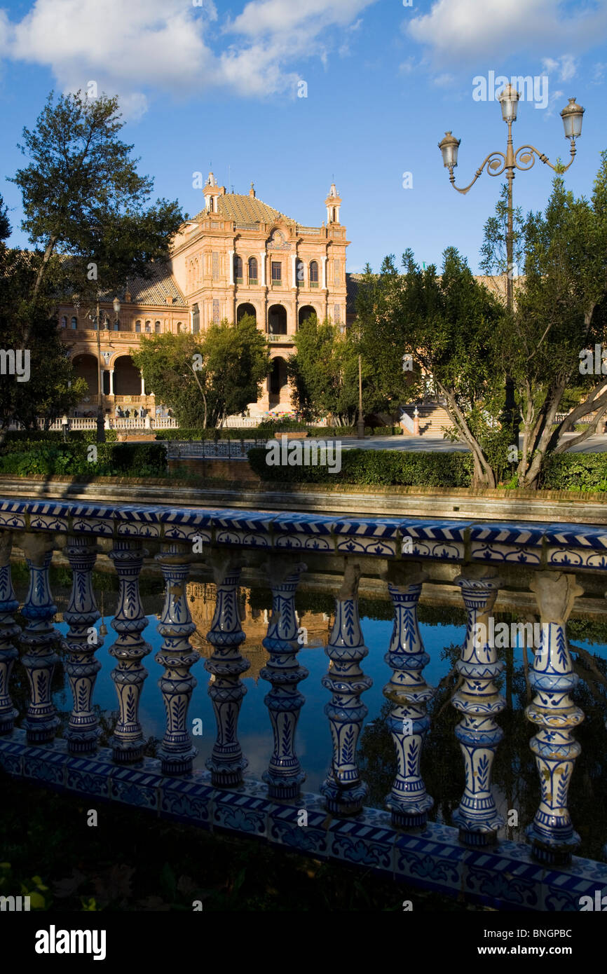 Balustrade / hand rail / railing surrounding the moat. Seville's Plaza ...