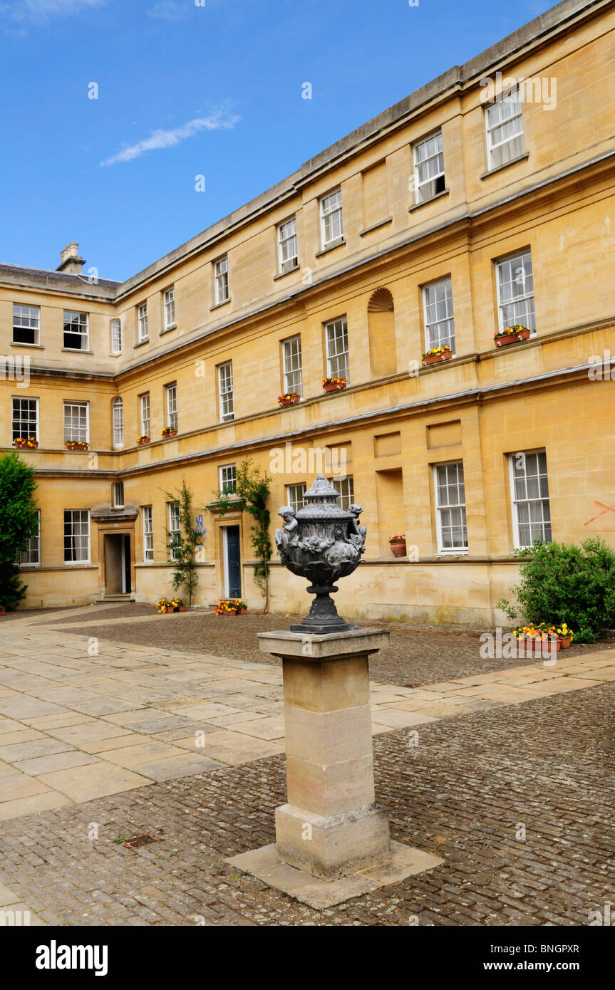 Trinity college oxford hi-res stock photography and images - Alamy