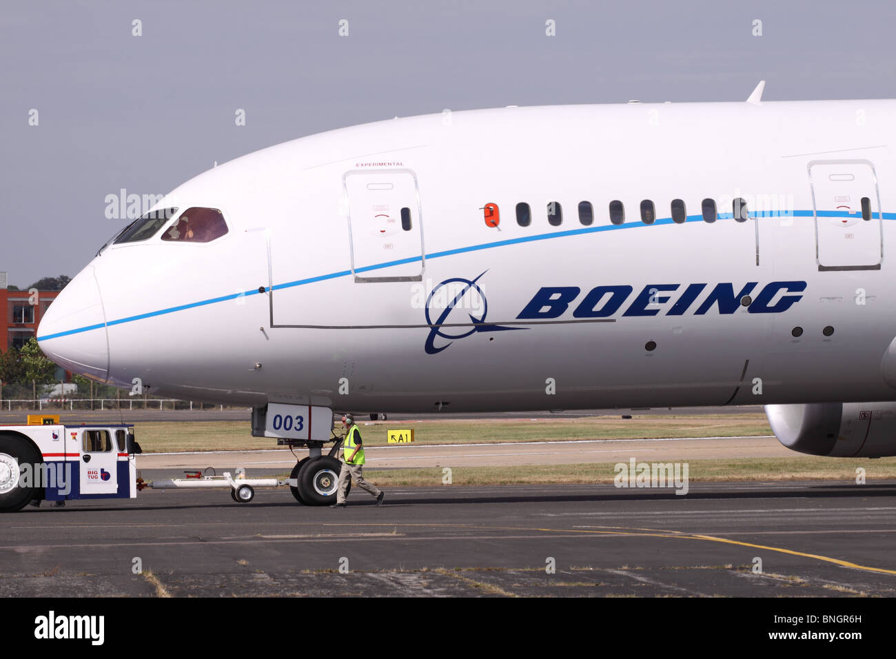 Boeing 787 jet High Resolution Stock Photography and Images - Alamy