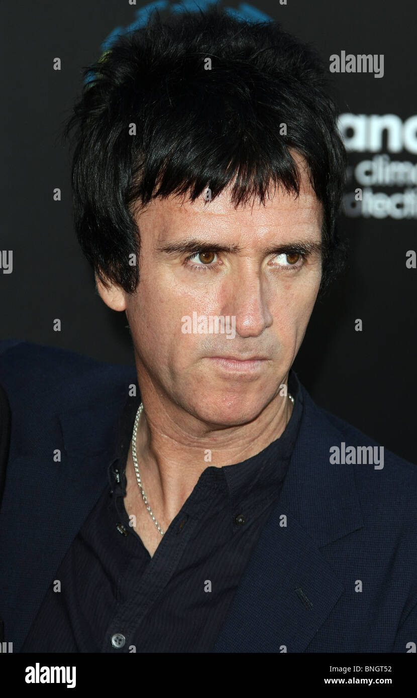 Johnny marr hi-res stock photography and images - Alamy