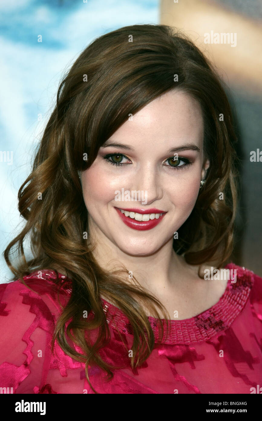 Kay panabaker hi-res stock photography and images - Alamy
