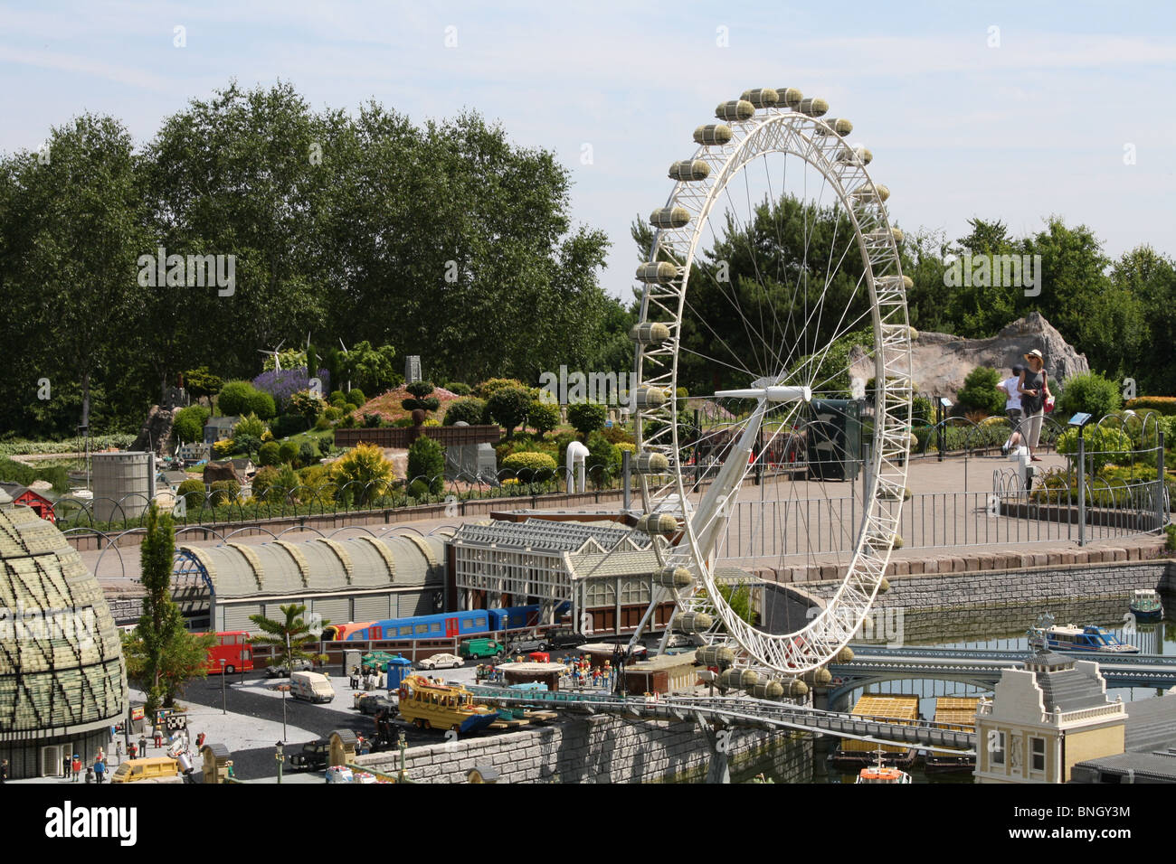 Legoland windsor hi-res stock photography and images - Alamy
