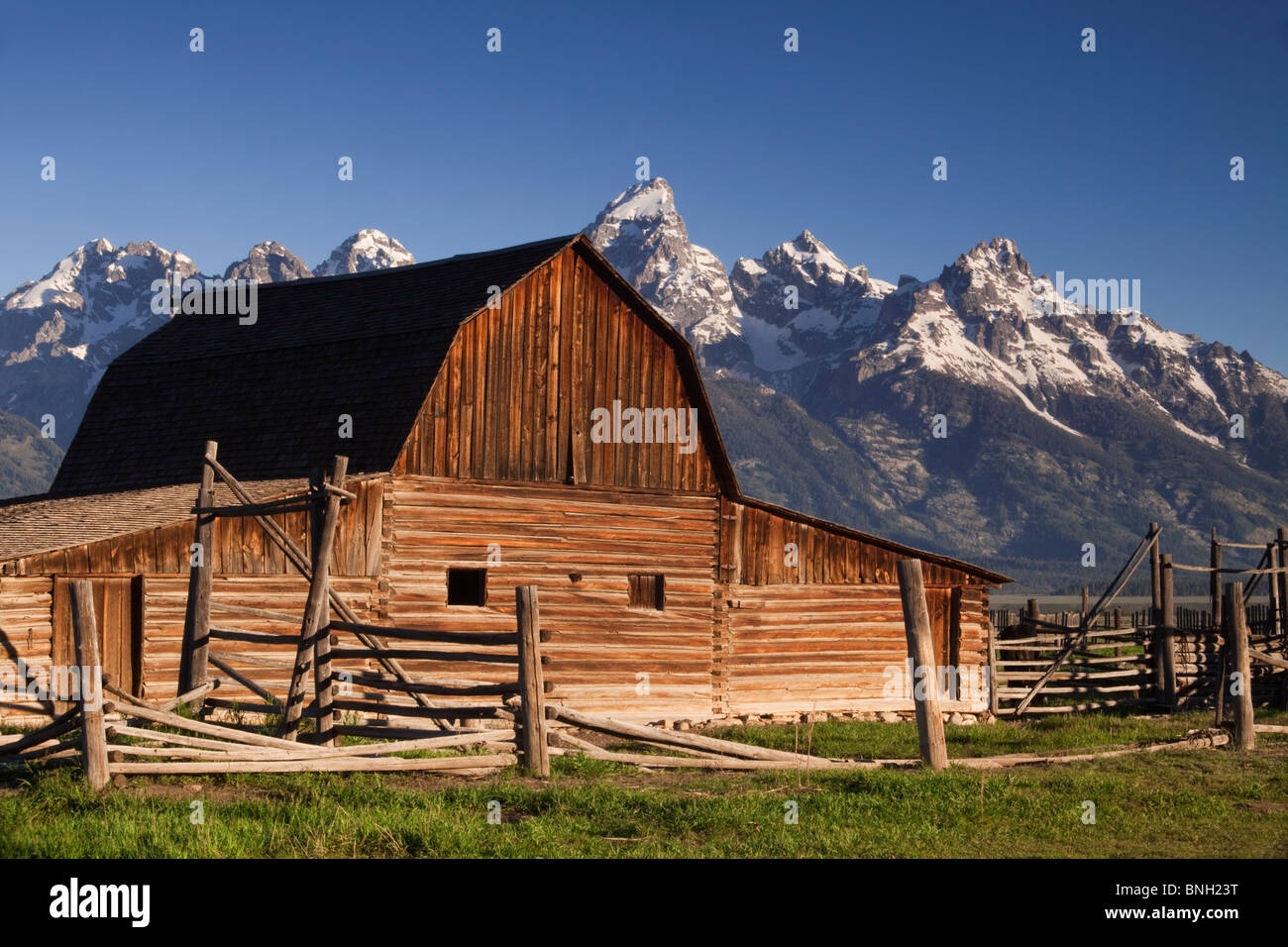 Mormon Row barn - Grand Teton National Park Stock Photo - Alamy