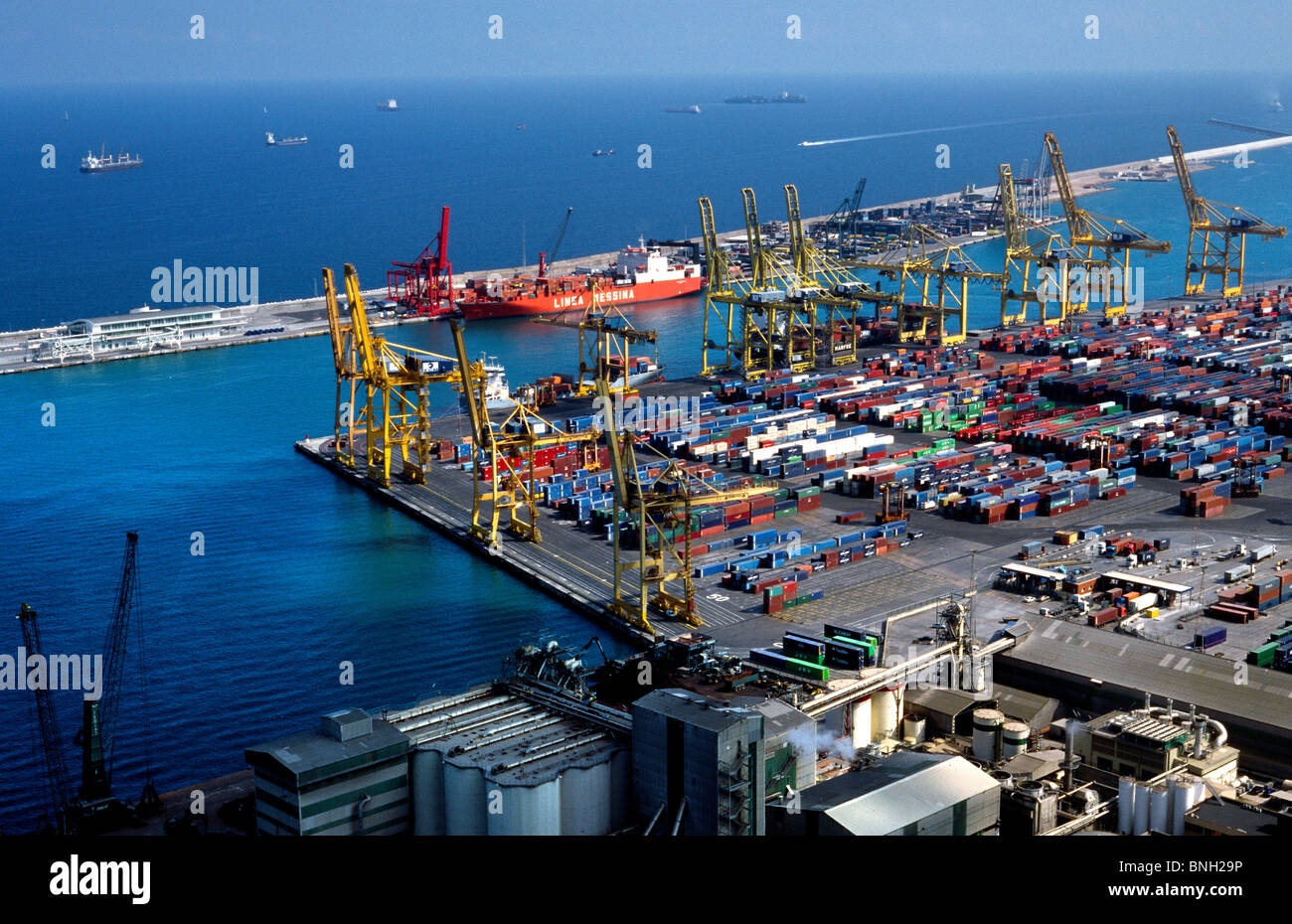 Barcelona container terminal hi-res stock photography and images - Alamy