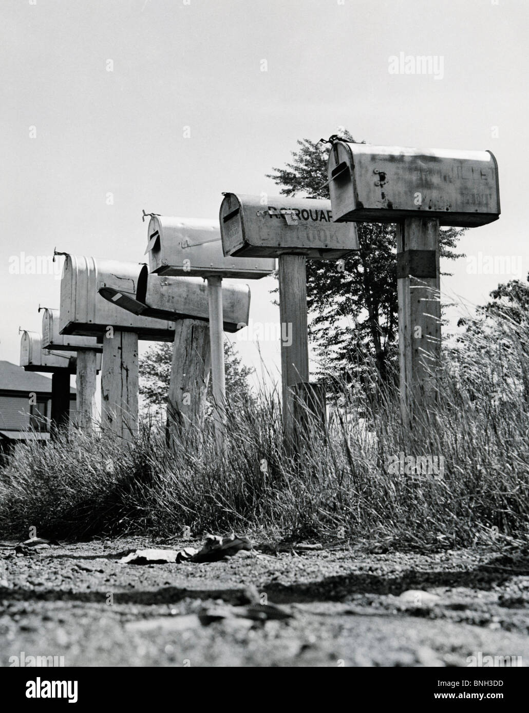 Vintage mailboxes hi-res stock photography and images - Alamy