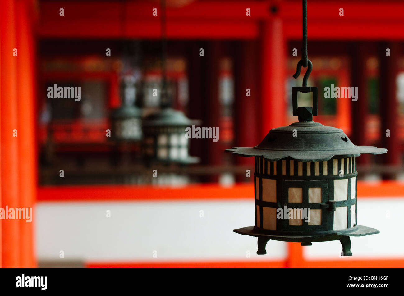 Japanese lanterns edo hi-res stock photography and images - Alamy