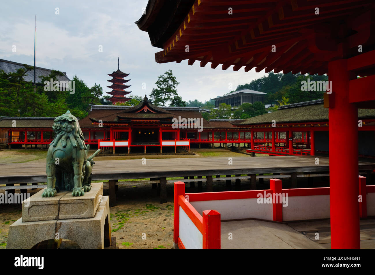 Itsukushima Shrine, Goju-no-to (Five-Storied Pagoda) and Senjokaku (One ...
