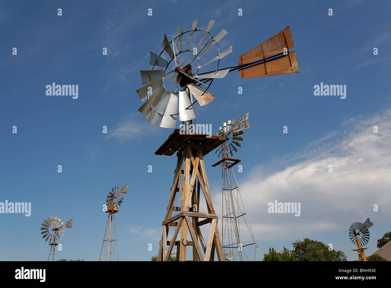 USA Texas Tolar Windmill Farm wind wheel wind turbine Stock Photo - Alamy