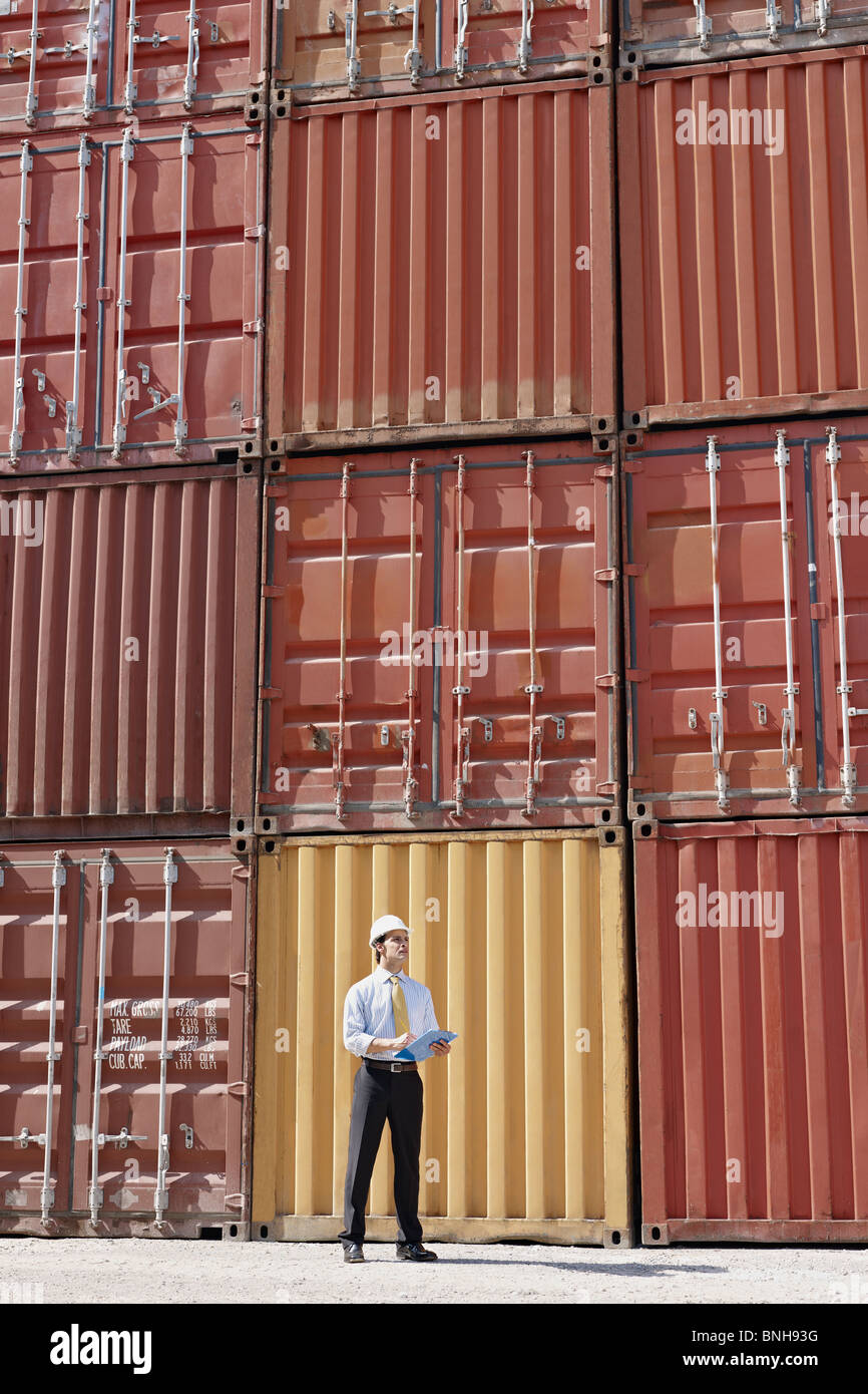 Shipping Container Stack Stock Photos & Shipping Container Stack Stock ...