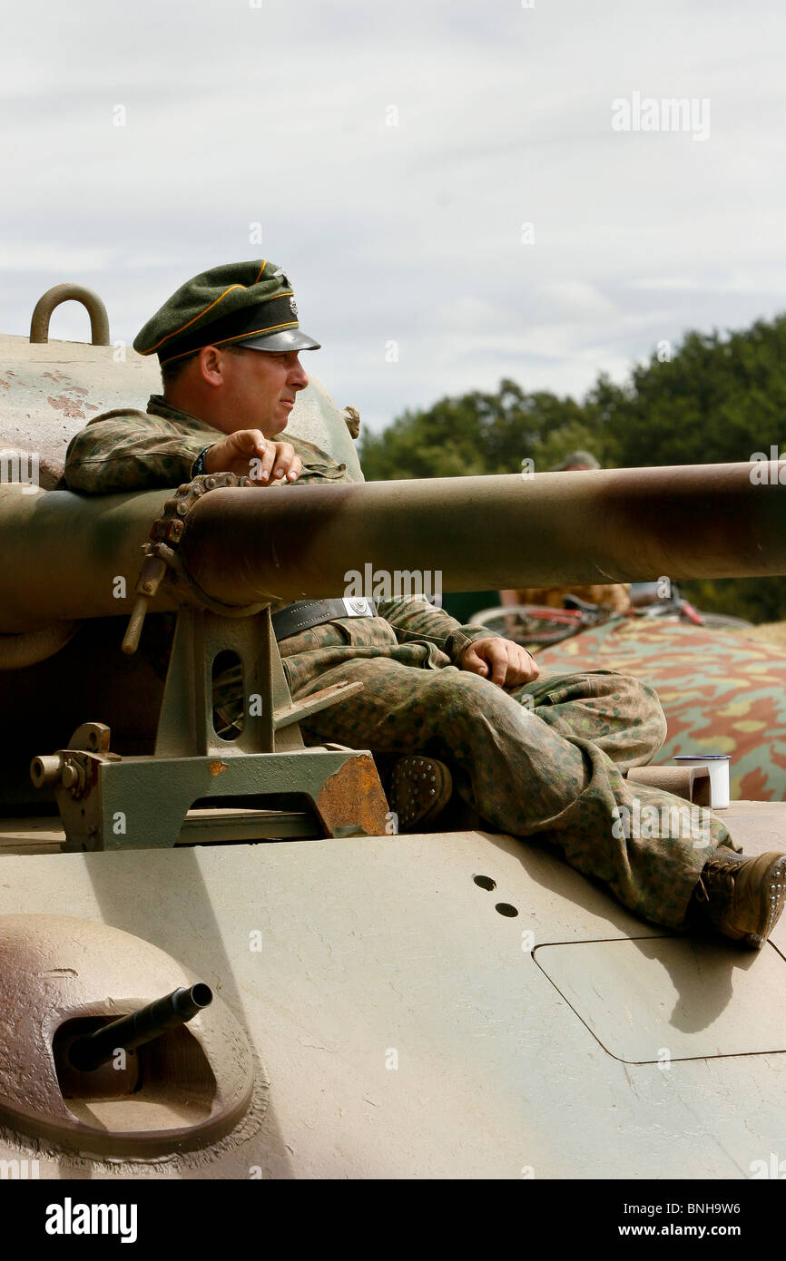 Tank commander hi-res stock photography and images - Alamy