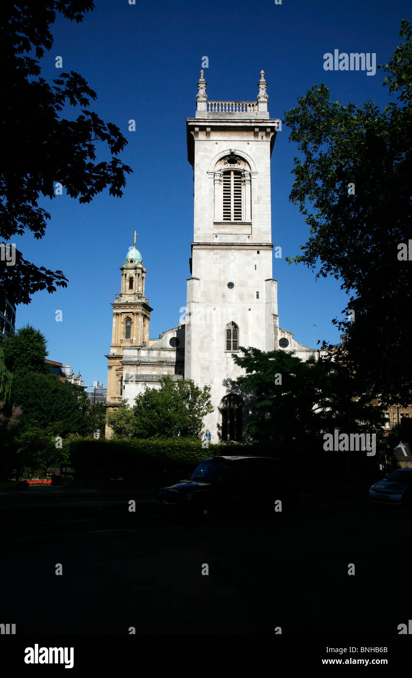 St Andrew's church on Holborn Circus, Holborn, London, UK Stock Photo ...
