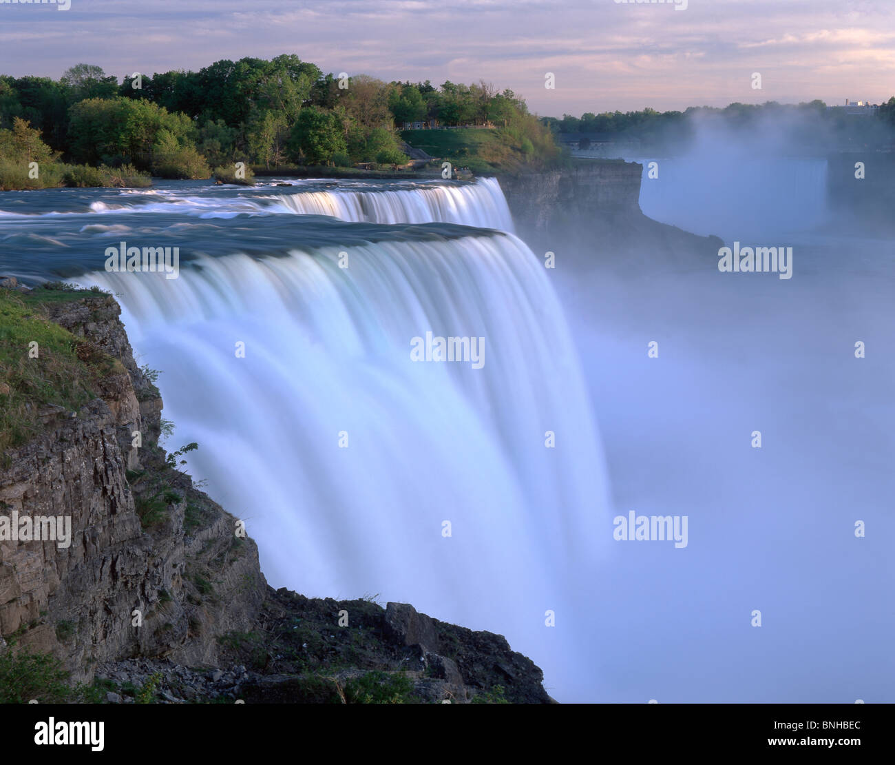 Niagara american falls falls hi-res stock photography and images - Alamy