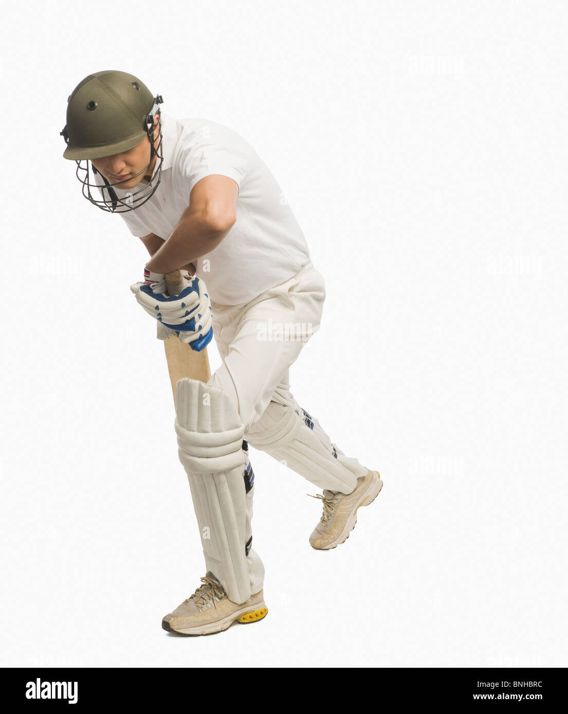 Batsman in forward defensive stance Stock Photo - Alamy