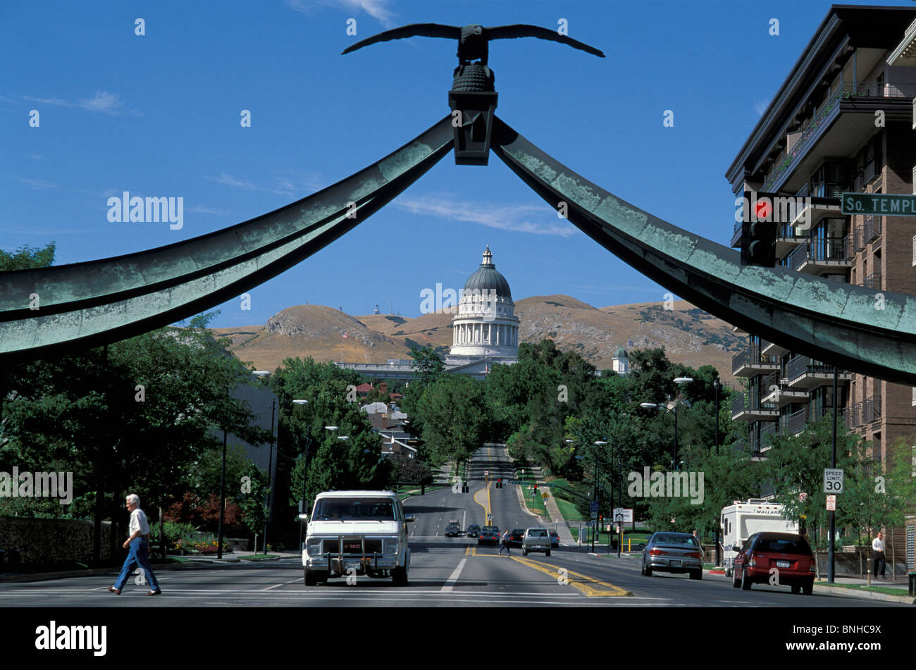 Usa Salt Lake City Utah State Capitol Street Traffic Town Eagle Gate ...