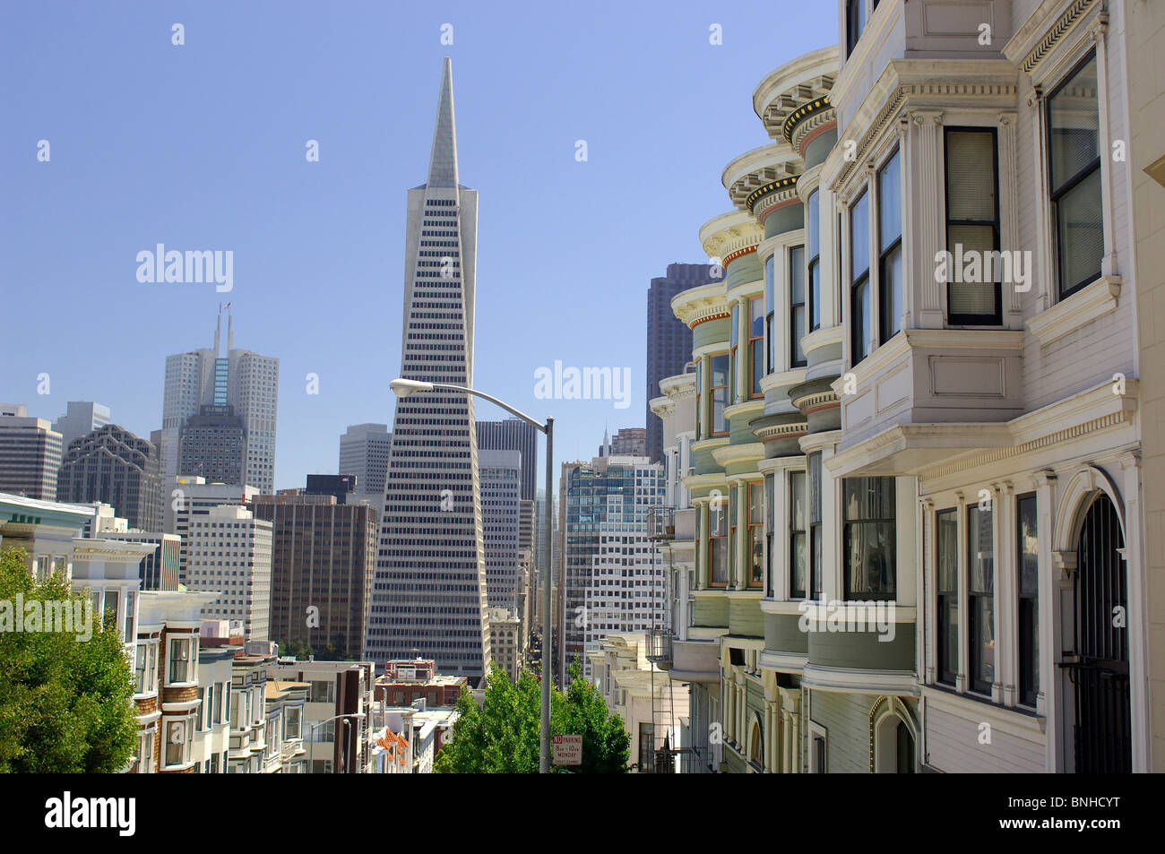 Usa San Francisco California Transamerica Pyramid Building Skyline City ...