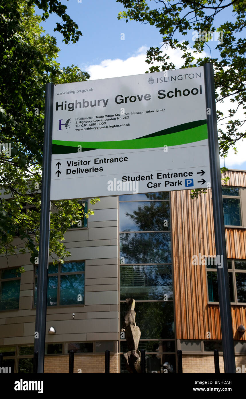 Highbury grove london hi-res stock photography and images - Alamy