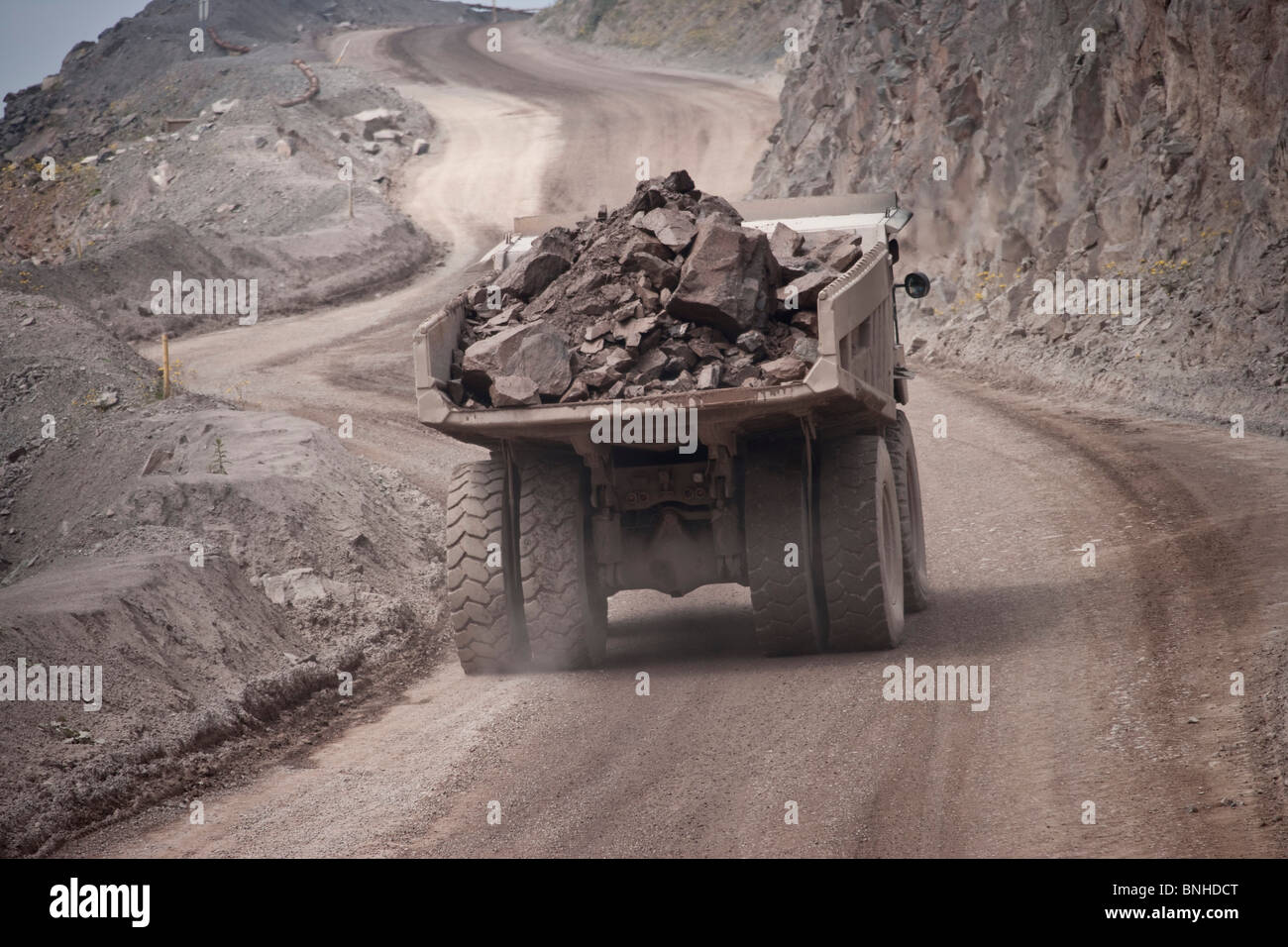 Quarry truck hi-res stock photography and images - Alamy