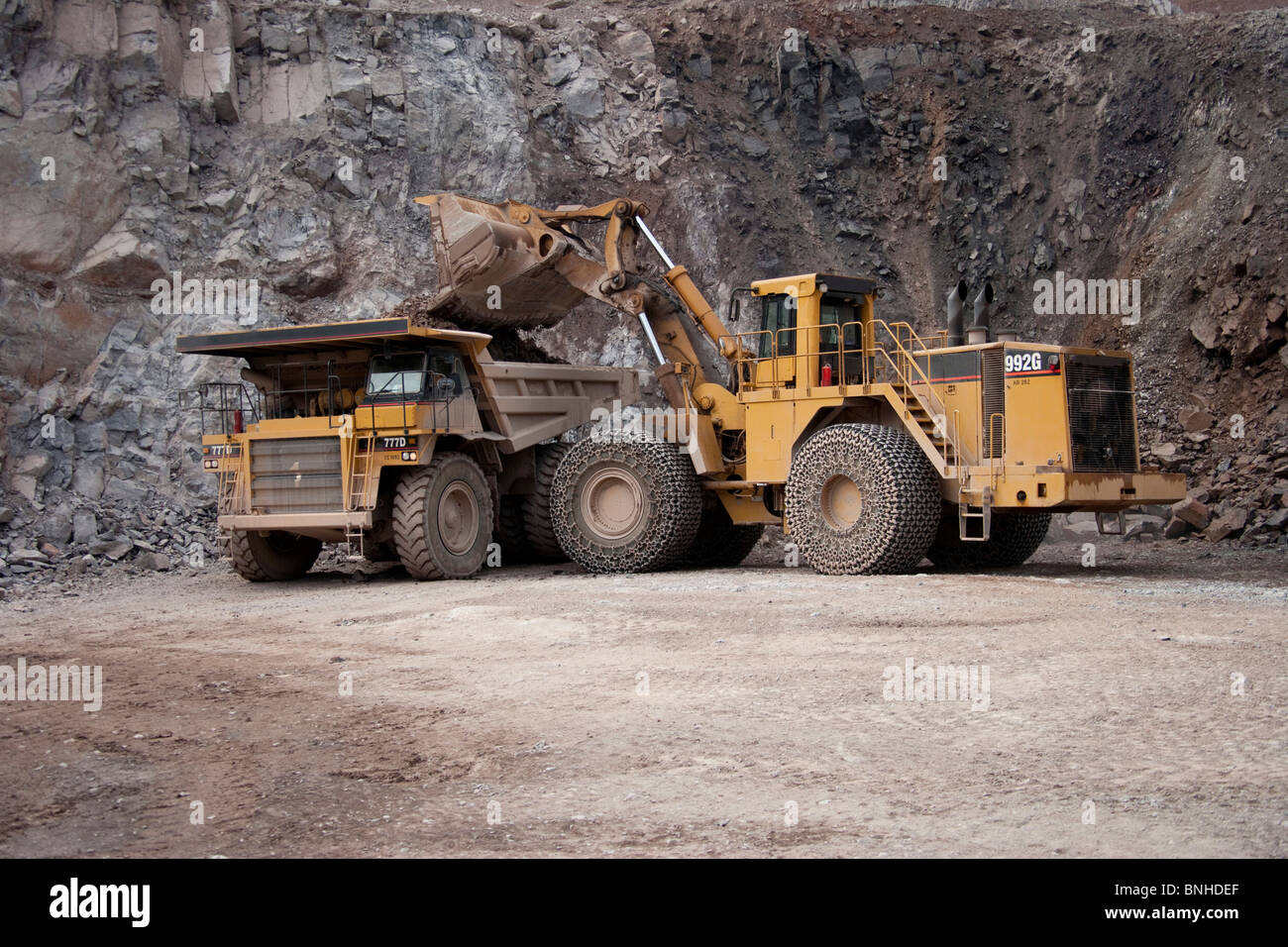 Open cast mine excavator hi-res stock photography and images - Alamy