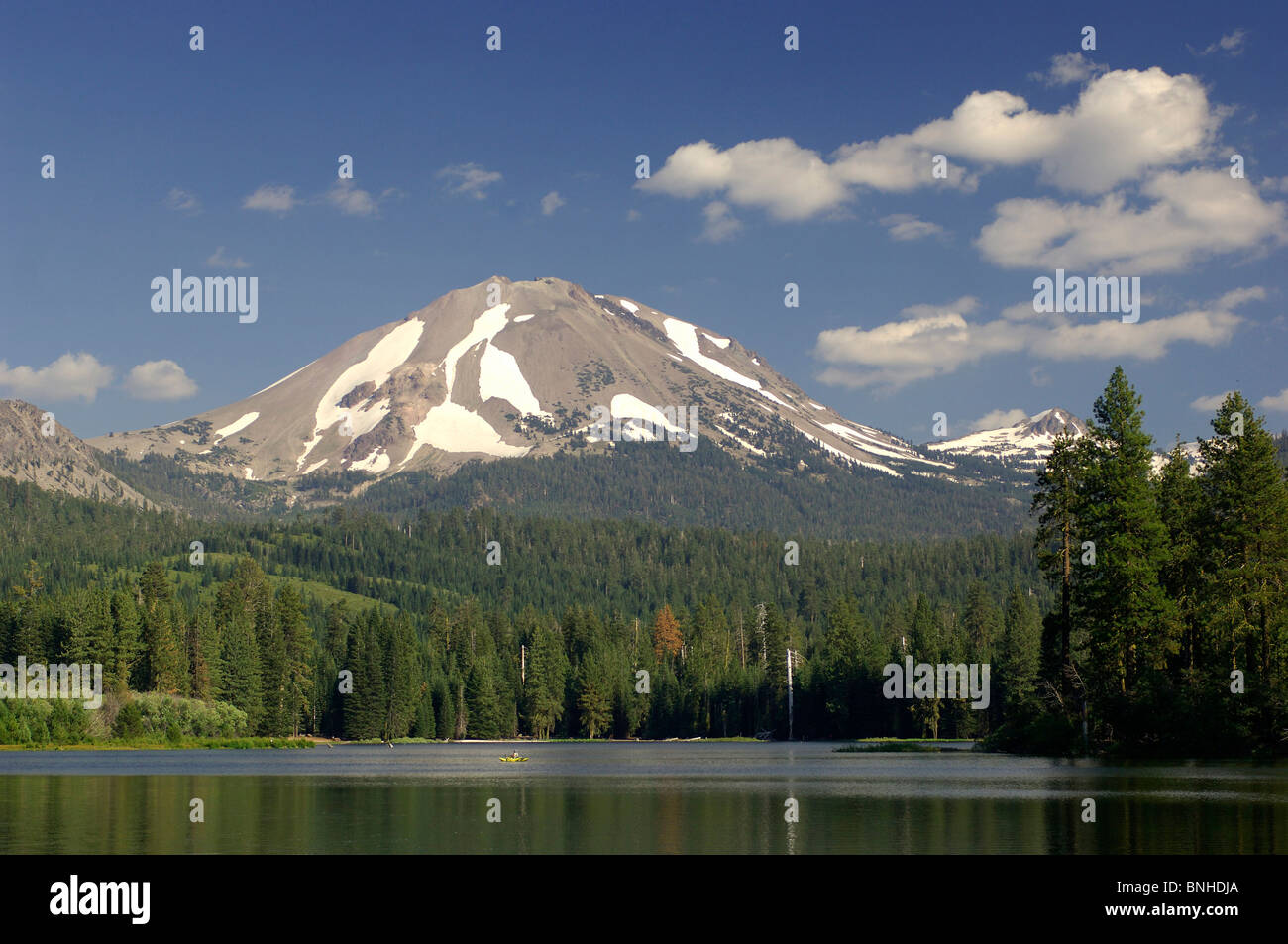 Usa California Manzanita Lake Lassen Peak Lassen Volcanic National Park