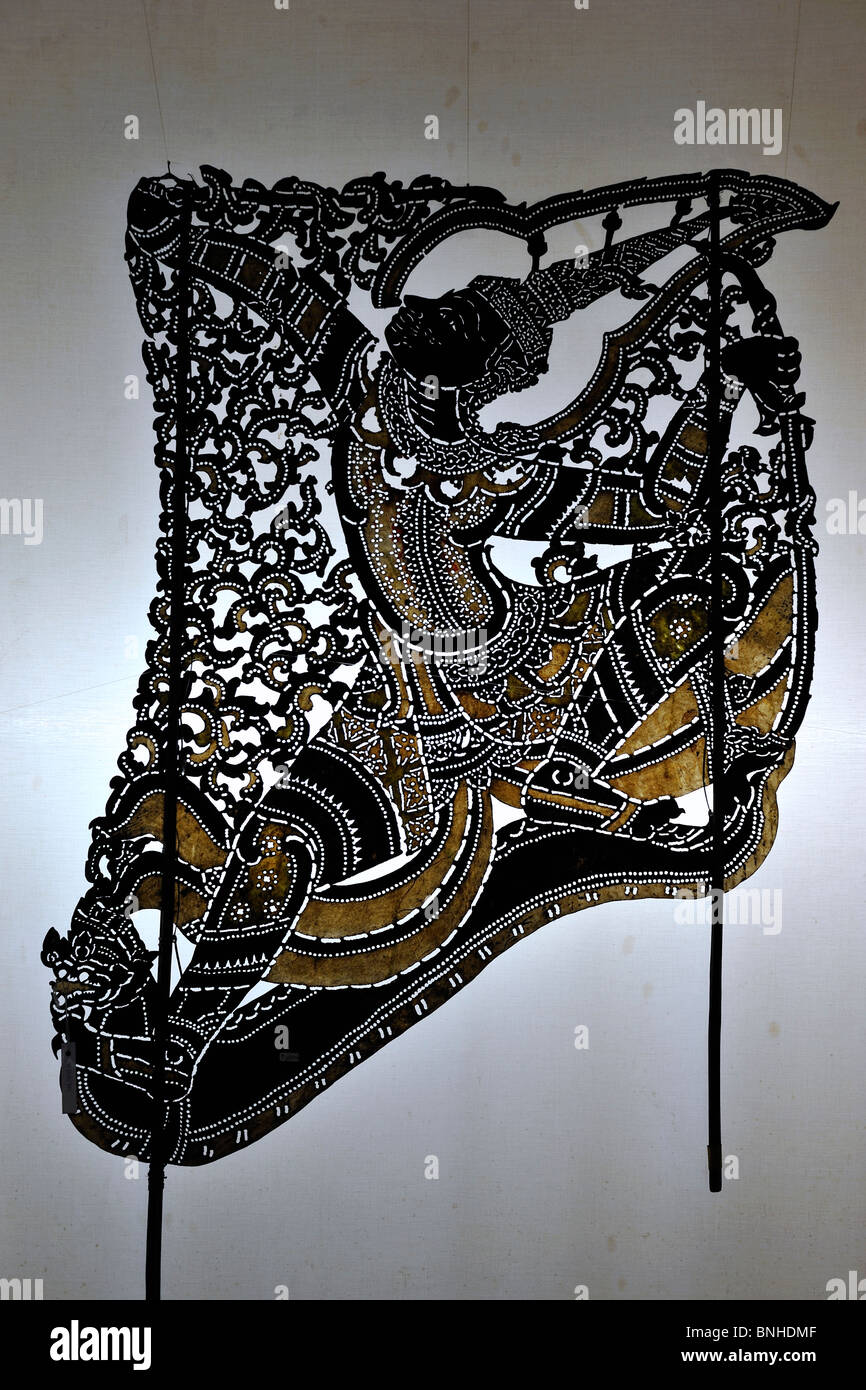 Buffalo hide puppet hi-res stock photography and images - Alamy