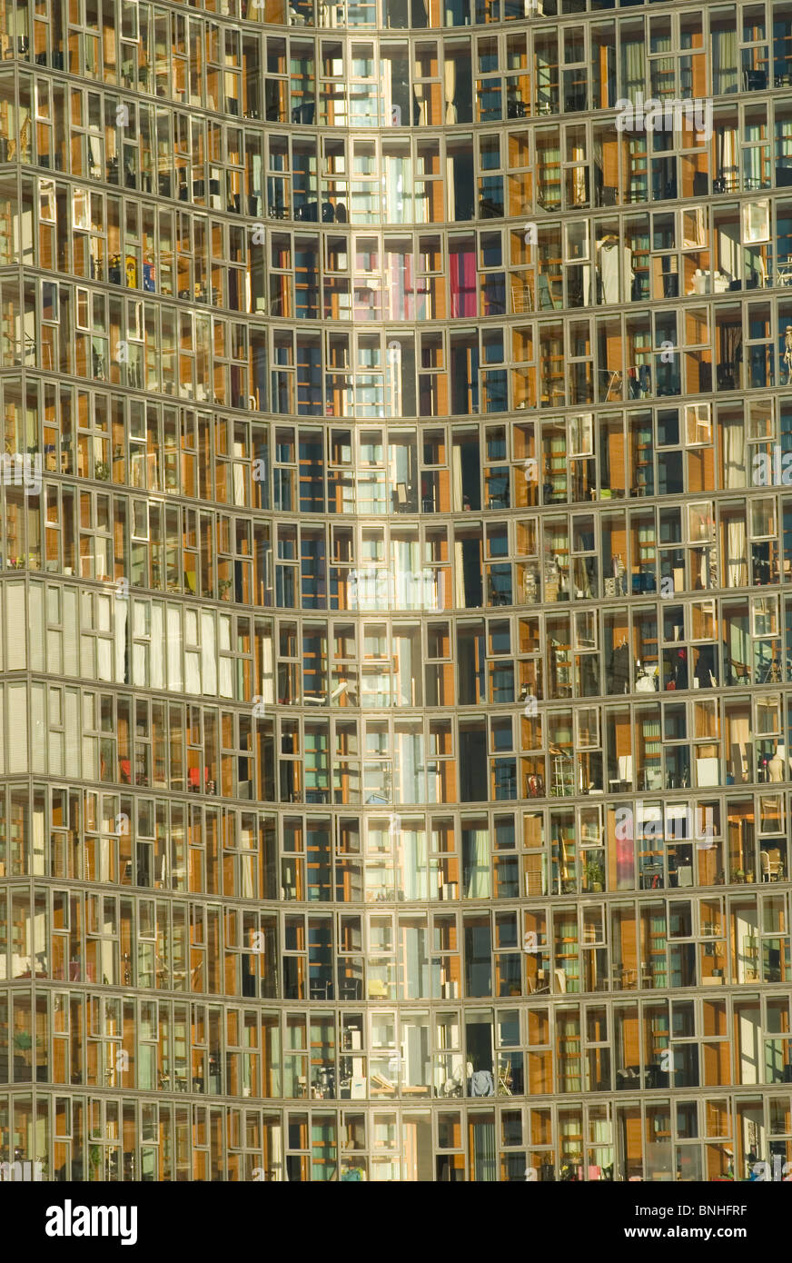 Falcon Wharf apartment block. A modern block of flats over looking the ...